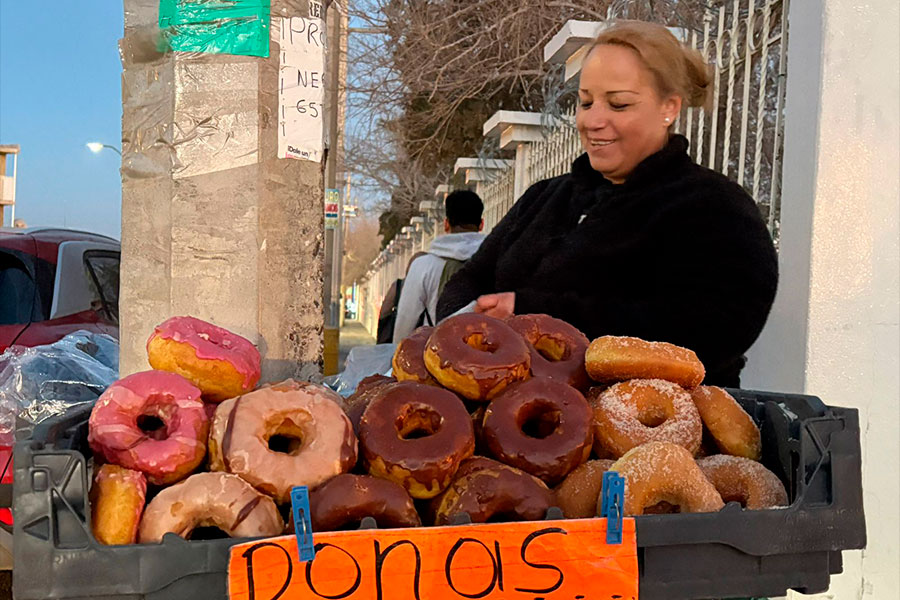 Vicky y sus irresistibles donas conquistan a Juárez - Juárez Digital