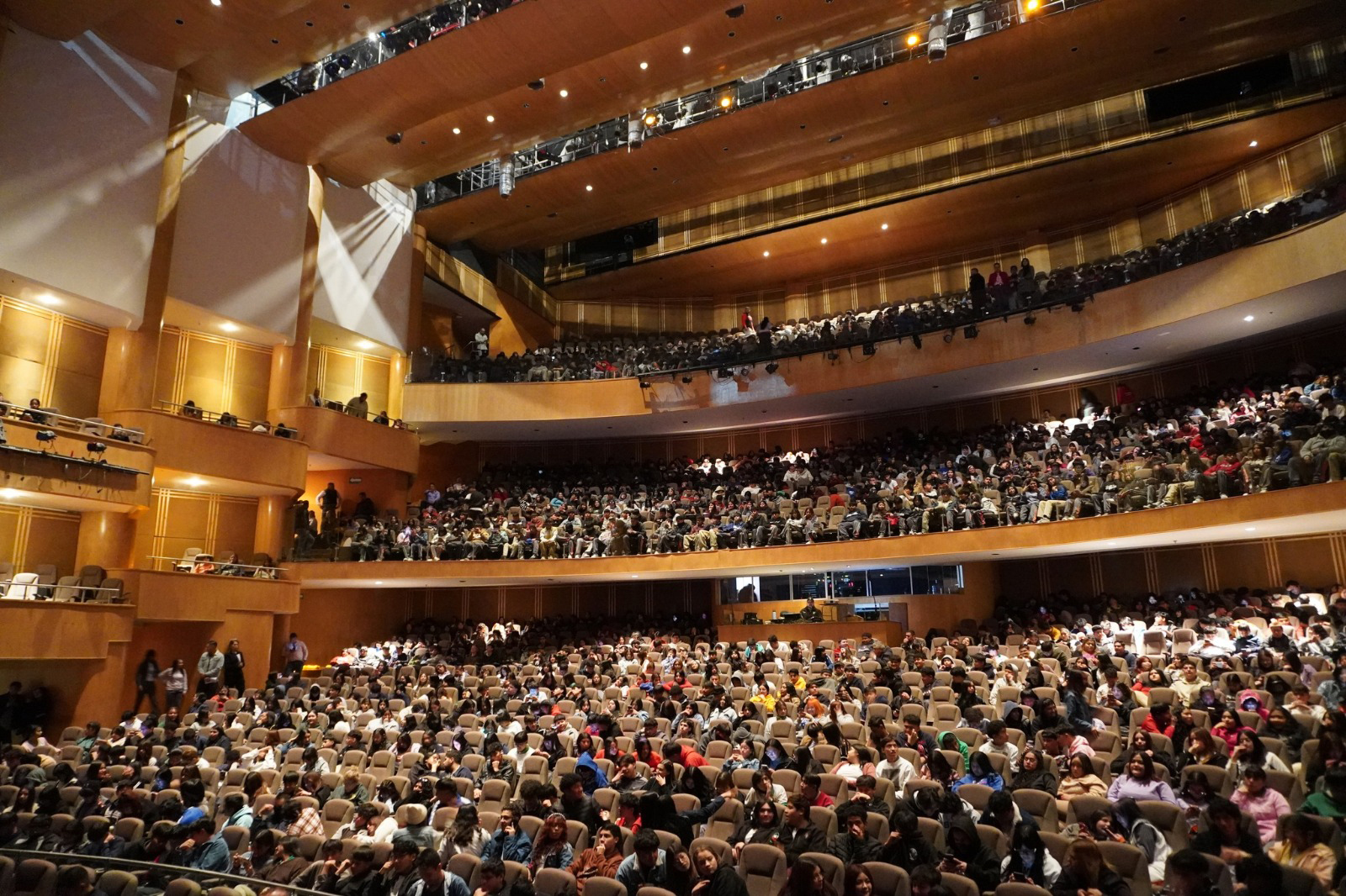 El teatro Víctor Hugo Rascón Banda se prepara para su renovación ...